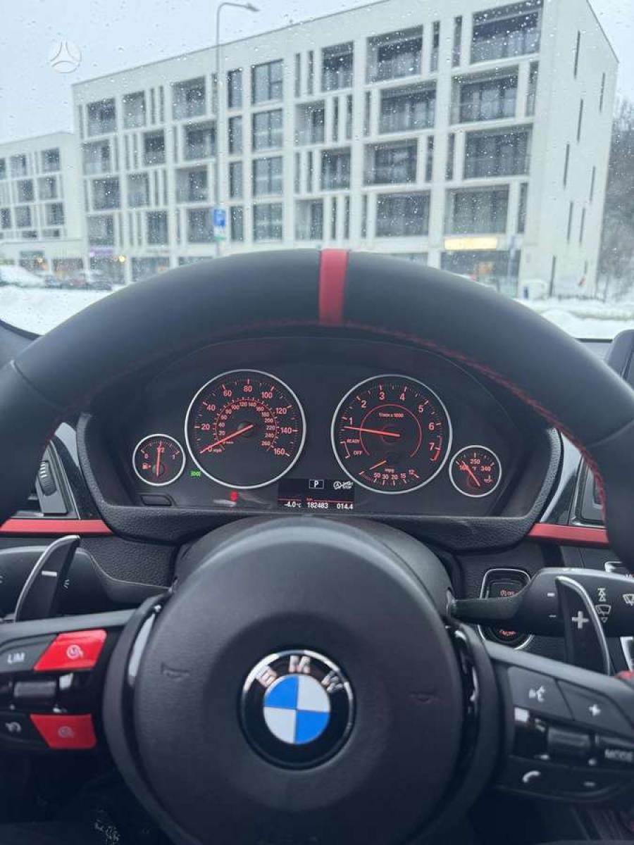 Black BMW 335 2013 in Vilnius, with an engine capacity of 2.98 L and mileage of 182 thousand km for 13500 €, photo 7 on AUTOMOTO.COM.LV