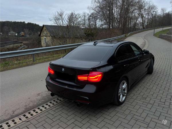 Melns BMW 335 2014 Viļņa, ar dzinēja tilpumu 2.98 L un nobraukumu 254 tūkst. km par 13000 €, foto 3 vietnē AUTOMOTO.COM.LV