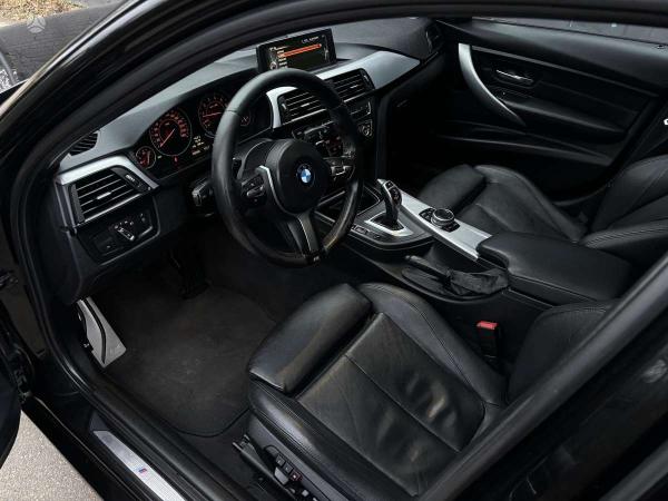 Melns BMW 335 2014 Viļņa, ar dzinēja tilpumu 2.98 L un nobraukumu 254 tūkst. km par 13000 €, foto 10 vietnē AUTOMOTO.COM.LV