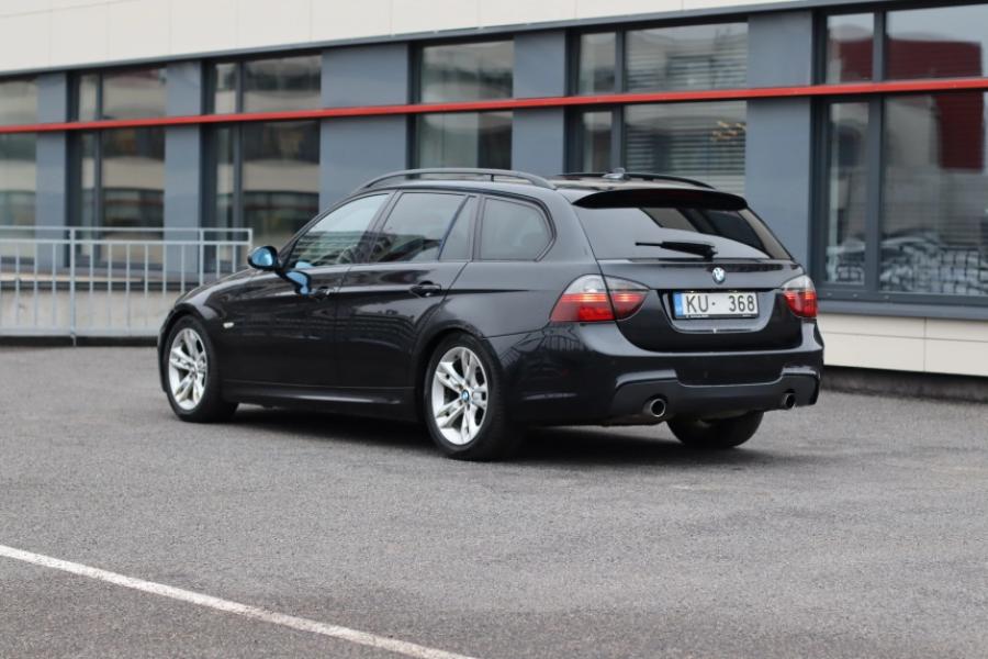 Black BMW 335 2006 in Riga, with an engine capacity of 3.00 L and mileage of 379 thousand km for 5980 €, photo 5 on AUTOMOTO.COM.LV