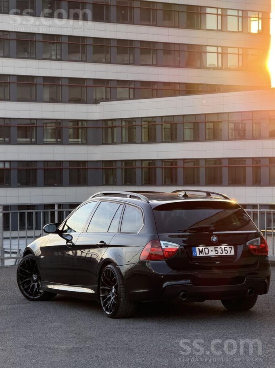 Melns BMW 335 2007 Rīga, ar dzinēja tilpumu 3.00 L un nobraukumu 490 tūkst. km par 7300 €, foto 4 vietnē AUTOMOTO.COM.LV