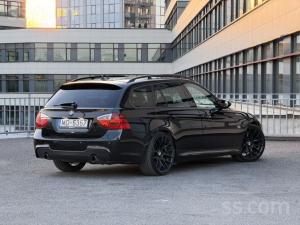 Melns BMW 335 2007 Rīga, ar dzinēja tilpumu 3.00 L un nobraukumu 490 tūkst. km par 7300 €, foto 5 vietnē AUTOMOTO.COM.LV