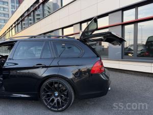 Melns BMW 335 2007 Rīga, ar dzinēja tilpumu 3.00 L un nobraukumu 490 tūkst. km par 7300 €, foto 12 vietnē AUTOMOTO.COM.LV