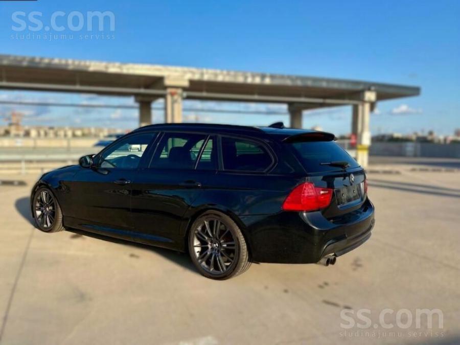 Melns BMW 335 2007 Daugavpils, ar dzinēja tilpumu 3.00 L un nobraukumu 0 tūkst. km par 12300 €, foto 4 vietnē AUTOMOTO.COM.LV