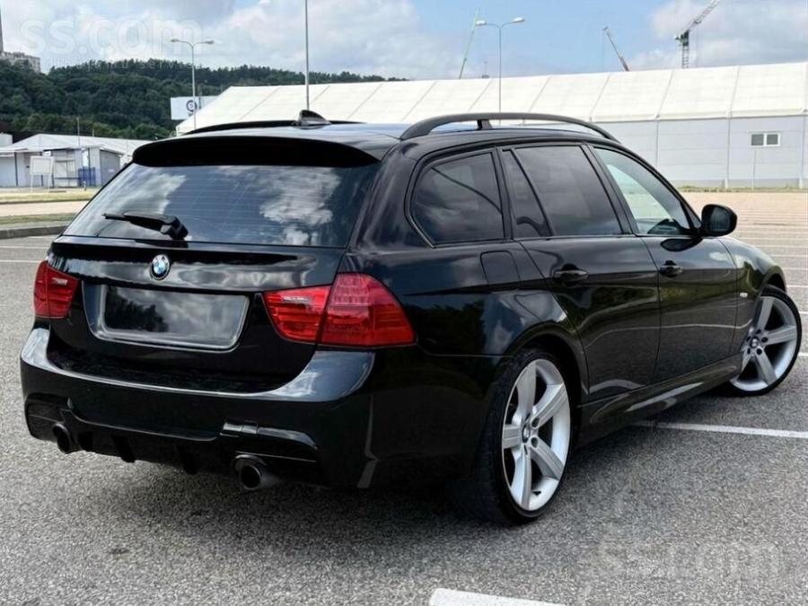 Melns BMW 335 2007 Liepāja, ar dzinēja tilpumu 3.00 L un nobraukumu 315 tūkst. km par 12500 €, foto 5 vietnē AUTOMOTO.COM.LV