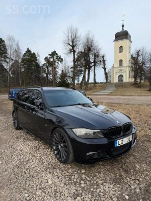 Черный БМВ 335 2009 в Рига, объемом двигателя 3.00 л и пробегом 368 тыс. км за 9300 €, фото 9 на AUTOMOTO.COM.LV