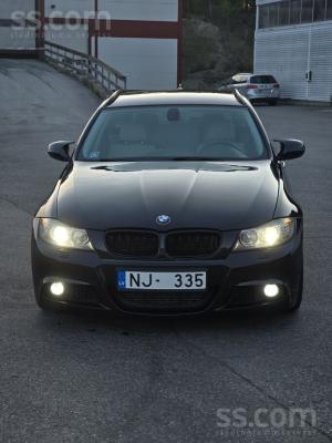 Black BMW 335 2010 in Riga, with an engine capacity of 3.00 L and mileage of 330 thousand km for 8200 €, photo 2 on AUTOMOTO.COM.LV