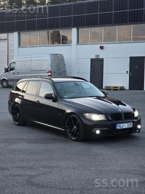Black BMW 335 2010 in Riga, with an engine capacity of 3.00 L and mileage of 330 thousand km for 8200 €, photo 3 on AUTOMOTO.COM.LV