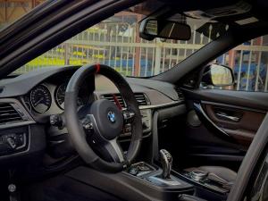 Melns BMW 335 2013 Marijampole, ar dzinēja tilpumu 2.99 L un nobraukumu 346 tūkst. km par 12500 €, foto 15 vietnē AUTOMOTO.COM.LV