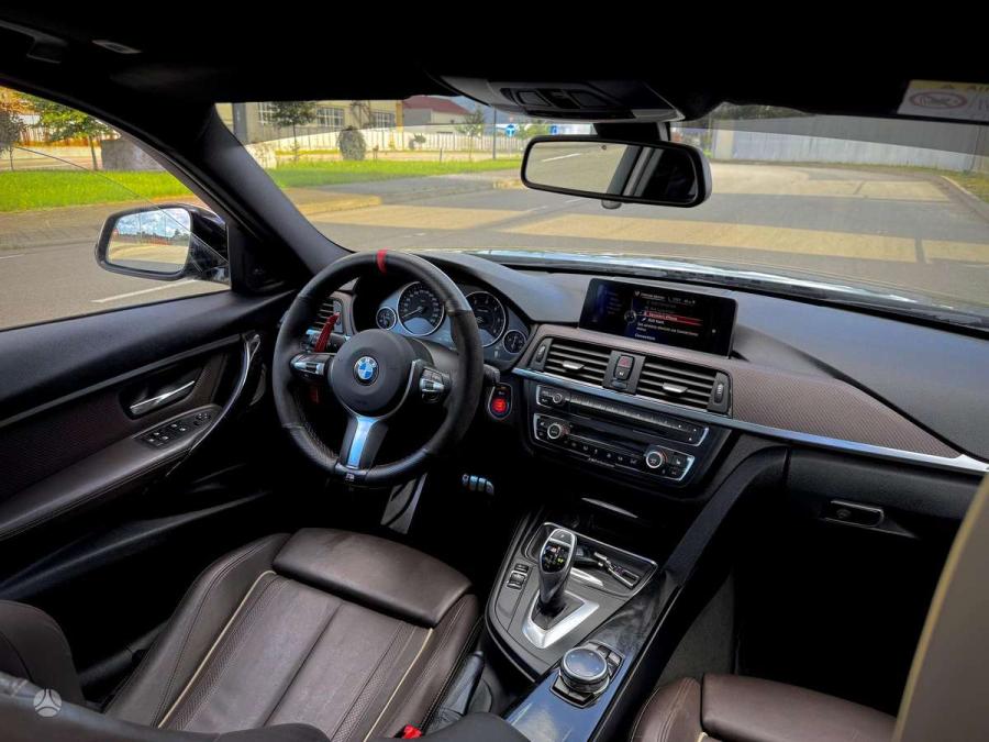 Melns BMW 335 2013 Marijampole, ar dzinēja tilpumu 2.99 L un nobraukumu 346 tūkst. km par 12500 €, foto 22 vietnē AUTOMOTO.COM.LV