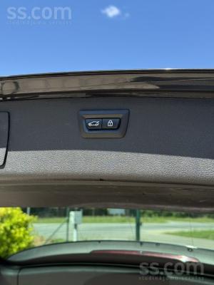 Black BMW 335 2014 in Riga, with an engine capacity of 3.00 L and mileage of 350 thousand km for 12499 €, photo 9 on AUTOMOTO.COM.LV