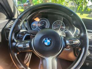 Black BMW 335 2014 in Kalvarija, with an engine capacity of 3.00 L and mileage of 240 thousand km for 11000 €, photo 16 on AUTOMOTO.COM.LV
