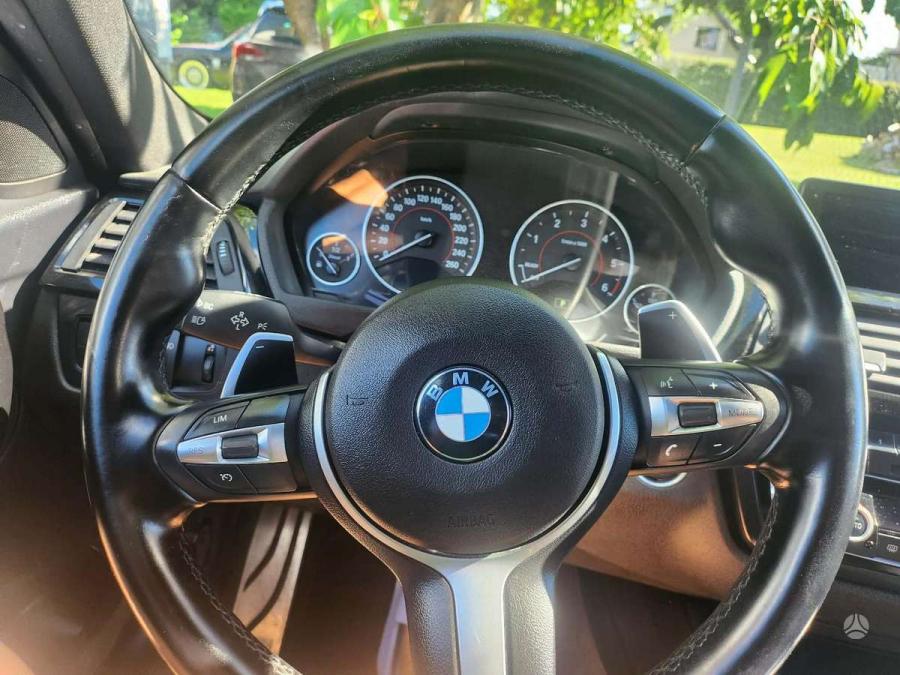Black BMW 335 2014 in Kalvarija, with an engine capacity of 3.00 L and mileage of 240 thousand km for 11000 €, photo 16 on AUTOMOTO.COM.LV