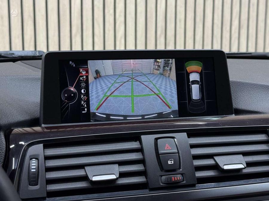 Black BMW 335 2014 in Marijampole, with an engine capacity of 2.99 L and mileage of 343 thousand km for 13500 €, photo 31 on AUTOMOTO.COM.LV