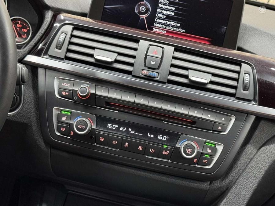 Black BMW 335 2014 in Marijampole, with an engine capacity of 2.99 L and mileage of 343 thousand km for 13500 €, photo 35 on AUTOMOTO.COM.LV