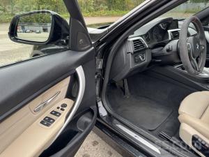 Melns BMW 335 2014 Rīga, ar dzinēja tilpumu 3.00 L un nobraukumu 331 tūkst. km par 12900 €, foto 16 vietnē AUTOMOTO.COM.LV