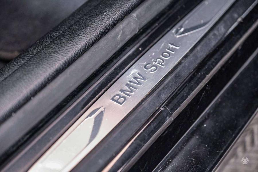 Melns BMW 335 2015 Kauņa, ar dzinēja tilpumu 3.00 L un nobraukumu 290 tūkst. km par 11990 €, foto 14 vietnē AUTOMOTO.COM.LV