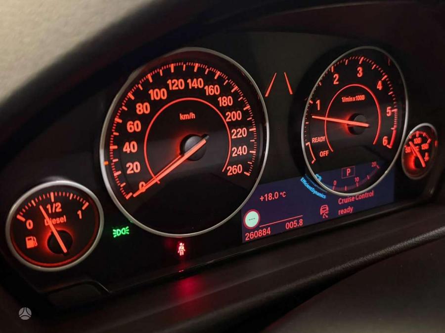 Melns BMW 335 2015 Marijampole, ar dzinēja tilpumu 2.99 L un nobraukumu 261 tūkst. km par 10999 €, foto 17 vietnē AUTOMOTO.COM.LV