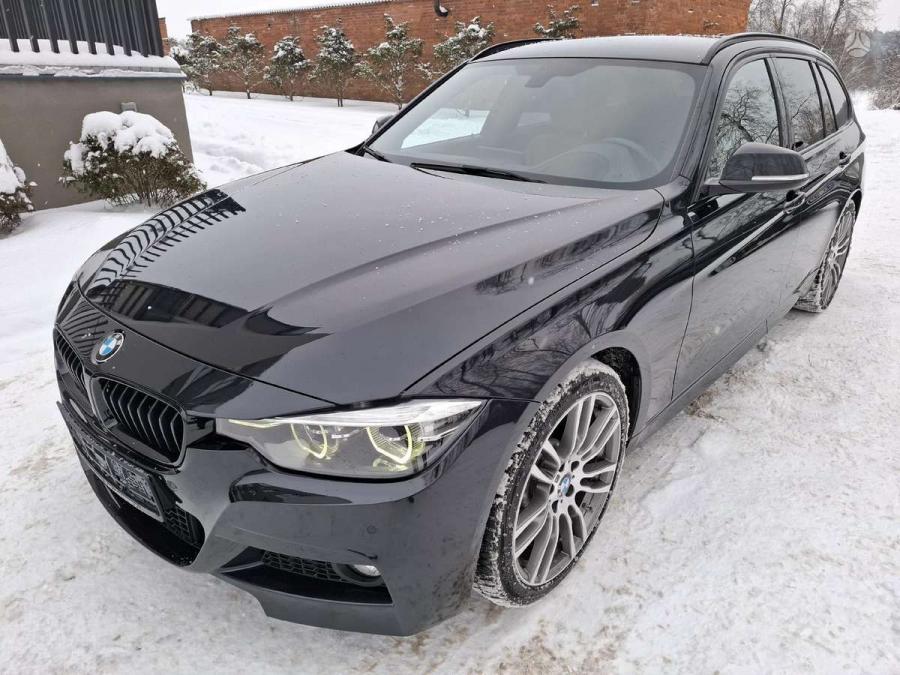 Black BMW 335 2018 in Prienai, with an engine capacity of 2.99 L and mileage of 212 thousand km for 14299 €, photo 3 on AUTOMOTO.COM.LV