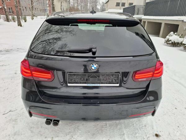 Melns BMW 335 2018 Prienai, ar dzinēja tilpumu 2.99 L un nobraukumu 212 tūkst. km par 14299 €, foto 10 vietnē AUTOMOTO.COM.LV