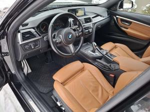 Black BMW 335 2018 in Prienai, with an engine capacity of 2.99 L and mileage of 212 thousand km for 14299 €, photo 12 on AUTOMOTO.COM.LV