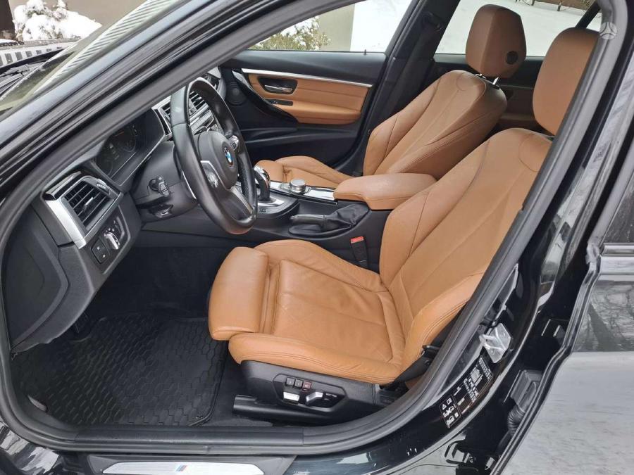 Black BMW 335 2018 in Prienai, with an engine capacity of 2.99 L and mileage of 212 thousand km for 14299 €, photo 15 on AUTOMOTO.COM.LV