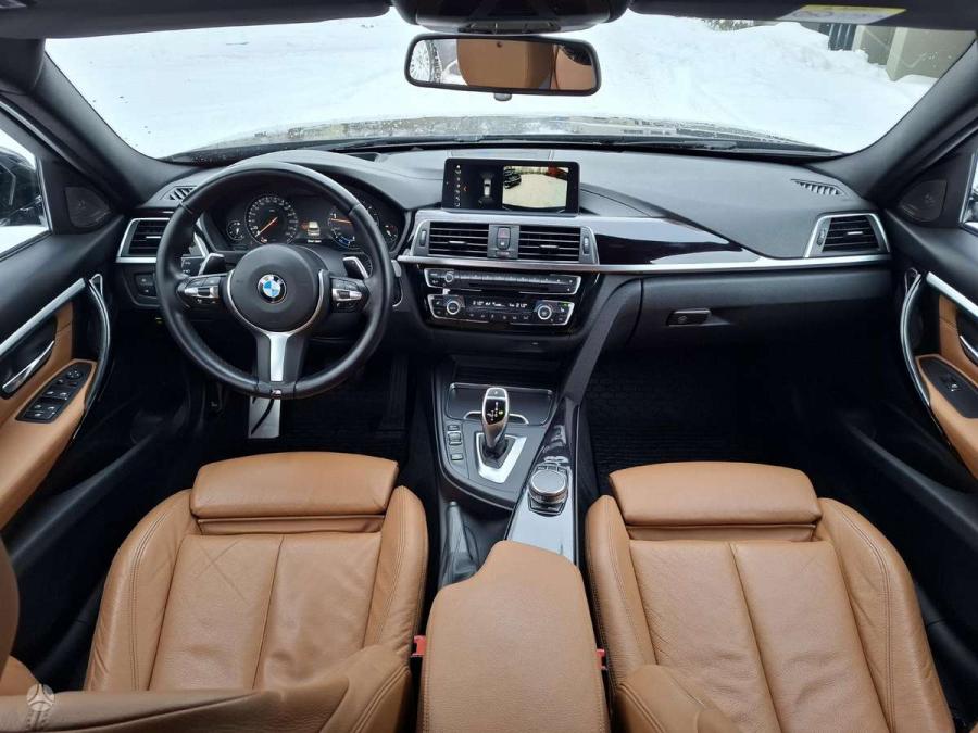 Black BMW 335 2018 in Prienai, with an engine capacity of 2.99 L and mileage of 212 thousand km for 14299 €, photo 18 on AUTOMOTO.COM.LV