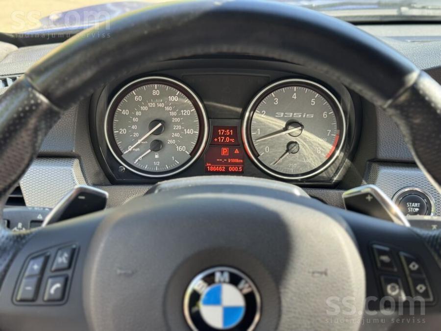 Blue BMW 335 2011 in Riga, with an engine capacity of 3.00 L and mileage of 186 thousand km for 11990 €, photo 22 on AUTOMOTO.COM.LV