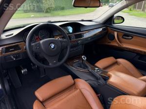 Zils BMW 335 2007 Rīga, ar dzinēja tilpumu 3.00 L un nobraukumu 140 tūkst. km par 8900 €, foto 7 vietnē AUTOMOTO.COM.LV