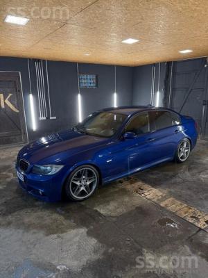 Blue BMW 335 2007 in Valmiera, with an engine capacity of 3.00 L and mileage of 350 thousand km for 7500 €, photo 8 on AUTOMOTO.COM.LV
