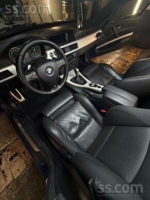 Blue BMW 335 2007 in Valmiera, with an engine capacity of 3.00 L and mileage of 350 thousand km for 7500 €, photo 10 on AUTOMOTO.COM.LV