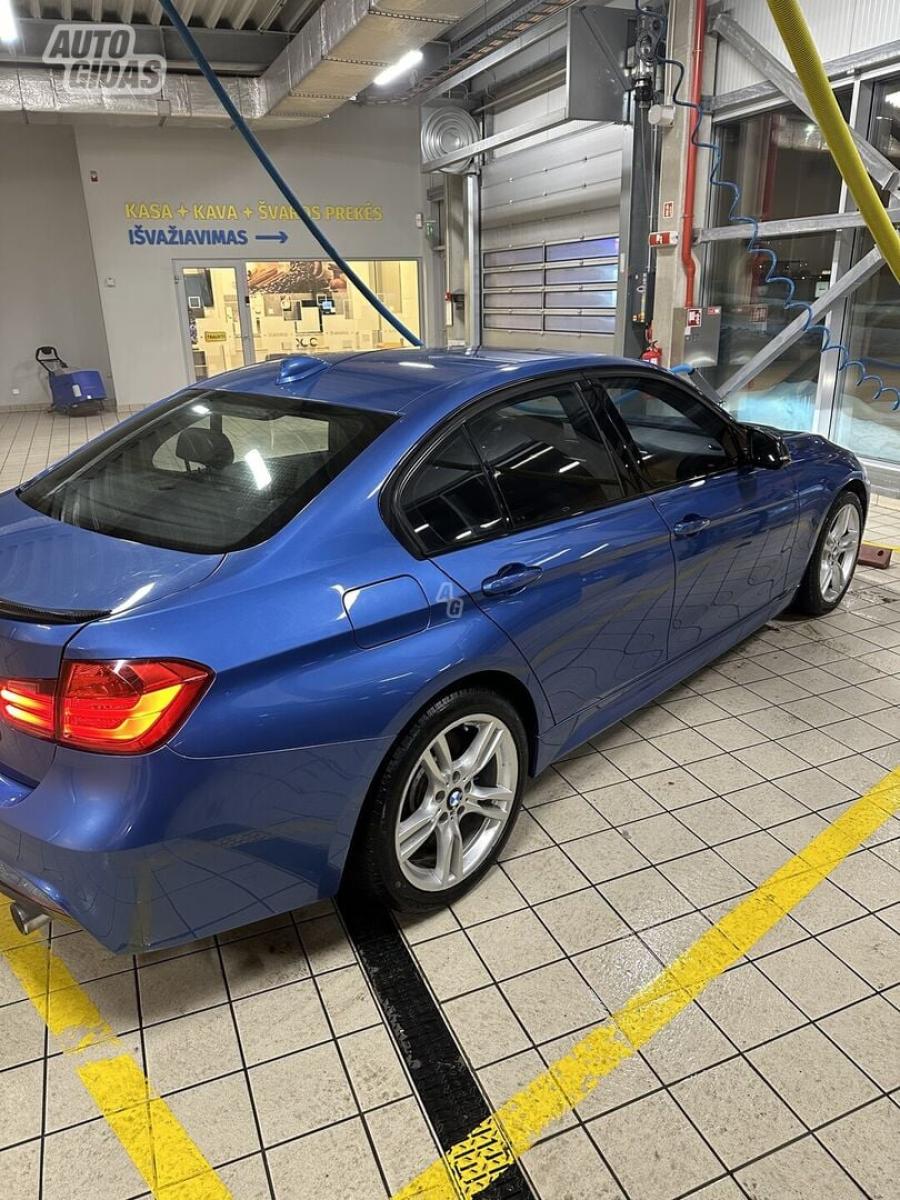 Blue BMW 335 2013 in Klaipeda, with an engine capacity of 3.00 L and mileage of 140 thousand km for 14500 €, photo 2 on AUTOMOTO.COM.LV