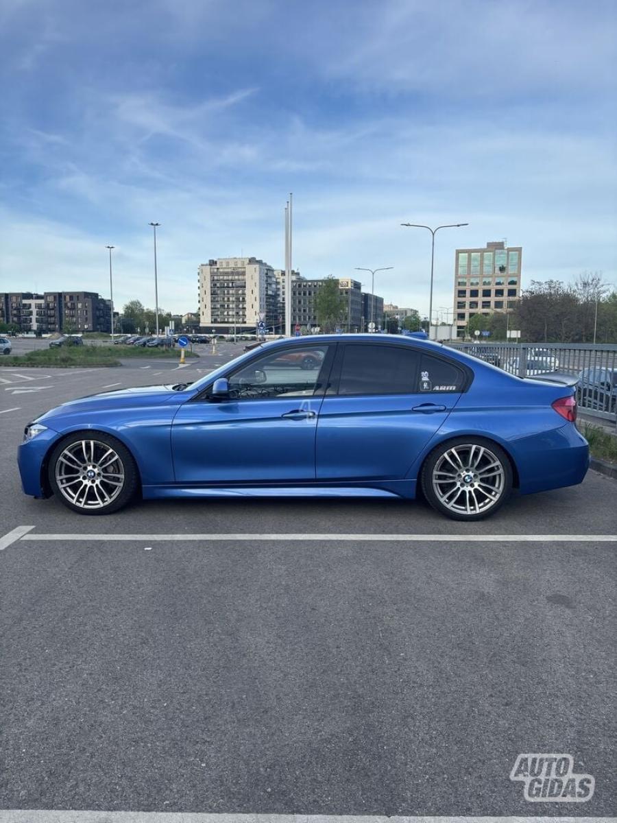 Blue BMW 335 2013 in Vilnius, with an engine capacity of 3.00 L and mileage of 170 thousand km for 15200 €, photo 5 on AUTOMOTO.COM.LV
