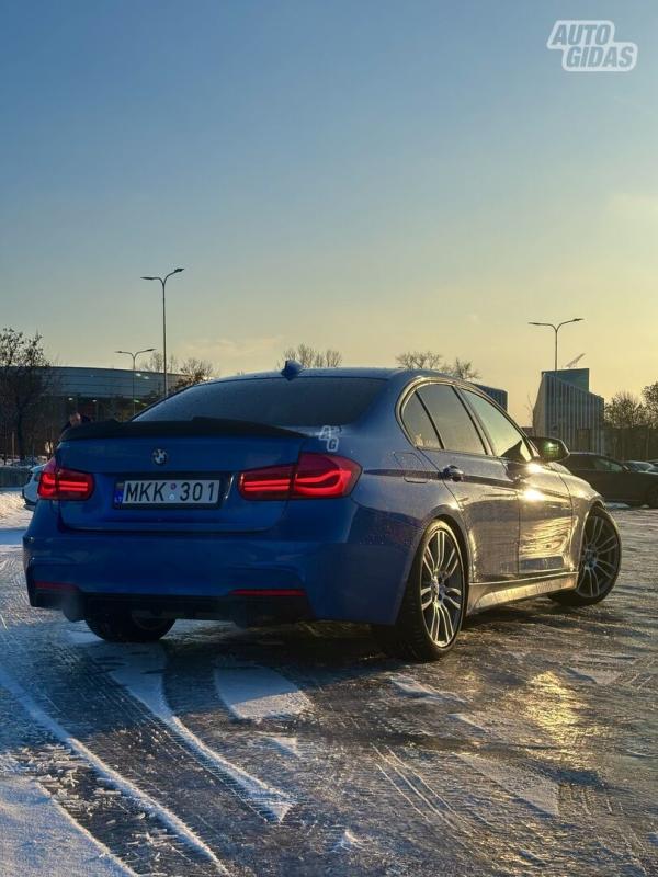 Синий БМВ 335 2013 в Вильнюс, объемом двигателя 3.00 л и пробегом 170 тыс. км за 15200 €, фото 7 на AUTOMOTO.COM.LV