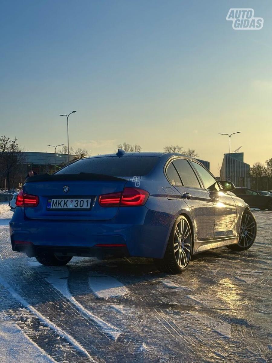 Blue BMW 335 2013 in Vilnius, with an engine capacity of 3.00 L and mileage of 170 thousand km for 15200 €, photo 8 on AUTOMOTO.COM.LV