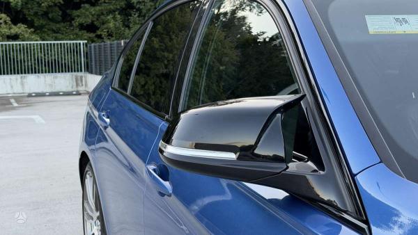 Blue BMW 335 2014 in Vilnius, with an engine capacity of 3.00 L and mileage of 231 thousand km for 11300 €, photo 8 on AUTOMOTO.COM.LV