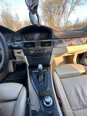 BMW 335 2007 in Daugavpils, with an engine capacity of 3.00 L and mileage of 302 thousand km for 8900 €, photo 5 on AUTOMOTO.COM.LV
