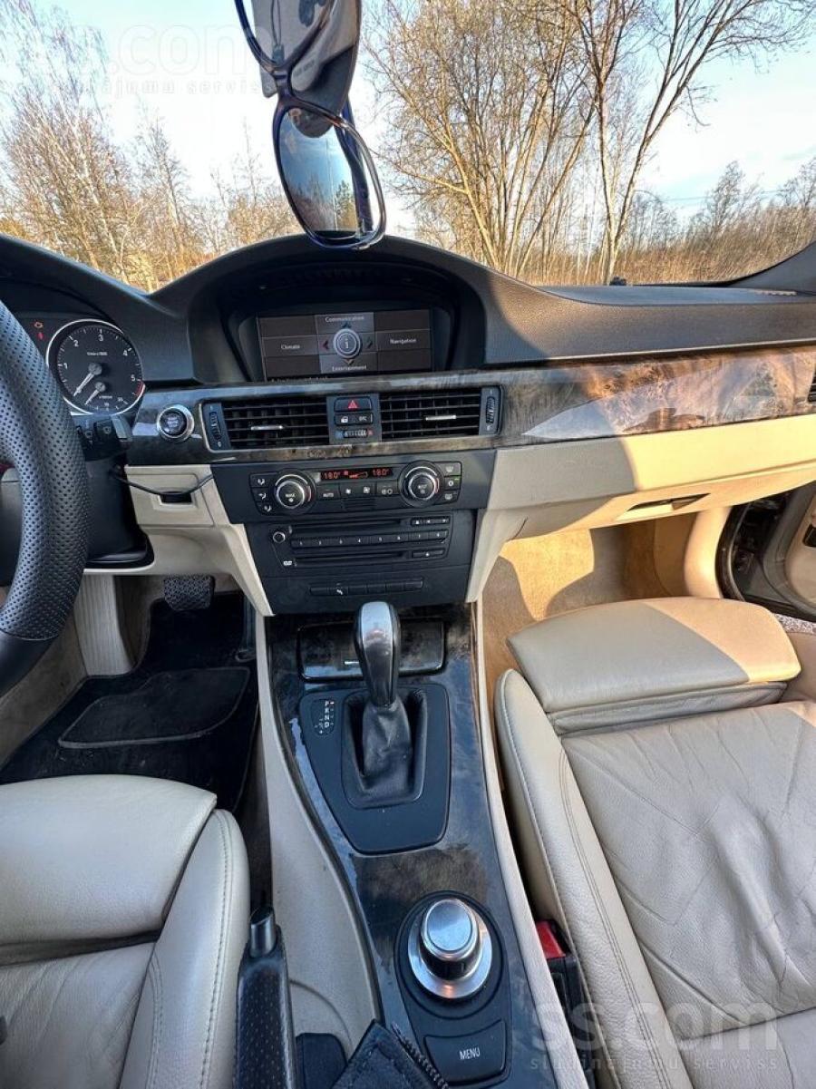 BMW 335 2007 in Daugavpils, with an engine capacity of 3.00 L and mileage of 302 thousand km for 8900 €, photo 5 on AUTOMOTO.COM.LV