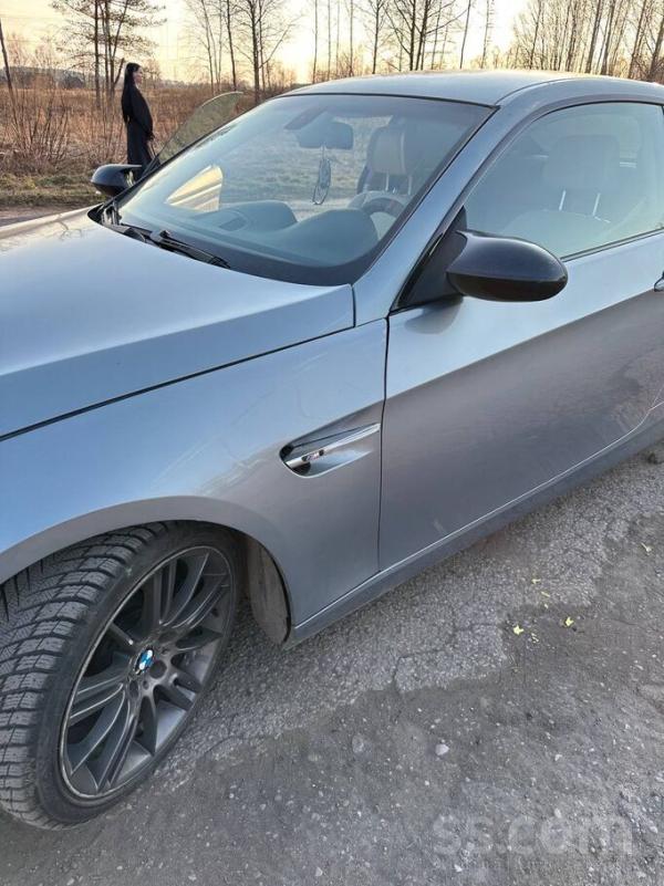 BMW 335 2007 Daugavpils, ar dzinēja tilpumu 3.00 L un nobraukumu 302 tūkst. km par 8900 €, foto 6 vietnē AUTOMOTO.COM.LV