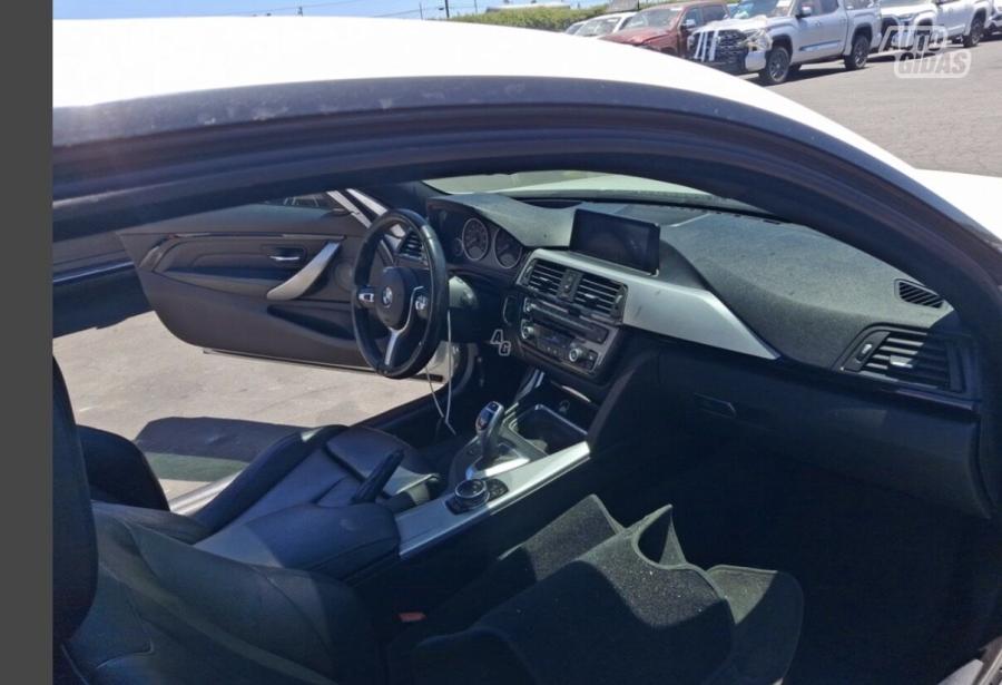 BMW 335 2014 Viļņa, ar dzinēja tilpumu 3.50 L un nobraukumu 198 tūkst. km par 9500 €, foto 6 vietnē AUTOMOTO.COM.LV