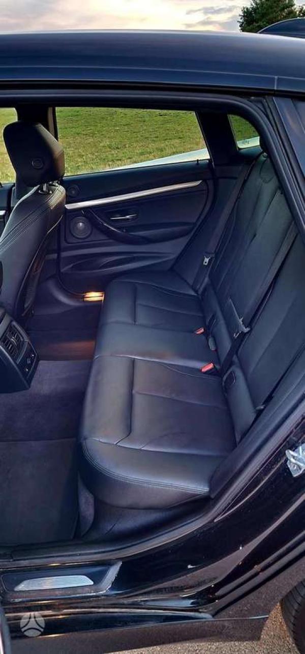 Melns BMW 335 Gran Turismo 2015 Kauņa, ar dzinēja tilpumu 2.98 L un nobraukumu 121 tūkst. km par 13500 €, foto 9 vietnē AUTOMOTO.COM.LV
