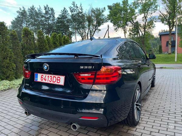 Melns BMW 335 Gran Turismo 2015 Alīta, ar dzinēja tilpumu 2.98 L un nobraukumu 154 tūkst. km par 12750 €, foto 7 vietnē AUTOMOTO.COM.LV