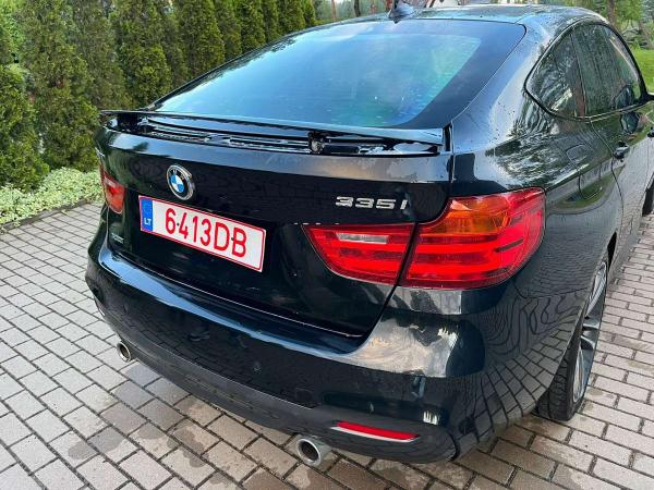 Melns BMW 335 Gran Turismo 2015 Alīta, ar dzinēja tilpumu 2.98 L un nobraukumu 154 tūkst. km par 12750 €, foto 10 vietnē AUTOMOTO.COM.LV