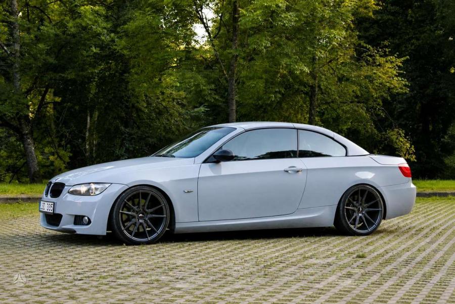 Grey BMW 335 2008 in Vilnius, with an engine capacity of 0.00 L and mileage of 222 thousand km for 13000 €, photo 13 on AUTOMOTO.COM.LV