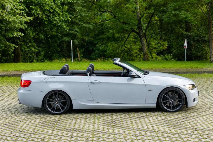 Grey BMW 335 2008 in Vilnius, with an engine capacity of 0.00 L and mileage of 222 thousand km for 13000 €, photo 22 on AUTOMOTO.COM.LV