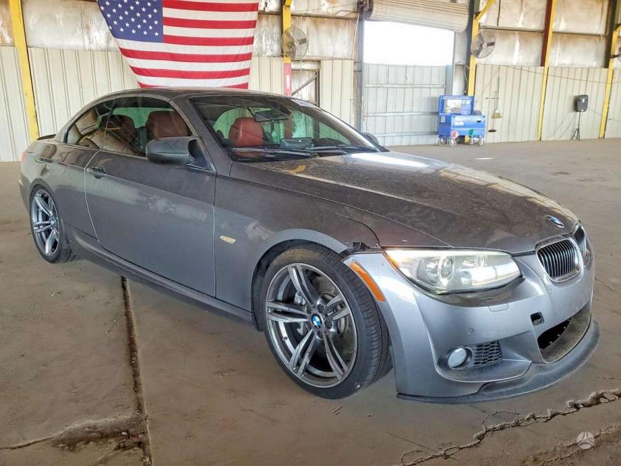 Pelēks BMW 335 2013 Klaipėda, ar dzinēja tilpumu 2.98 L un nobraukumu 88 tūkst. km par 5700 €, foto 1 vietnē AUTOMOTO.COM.LV