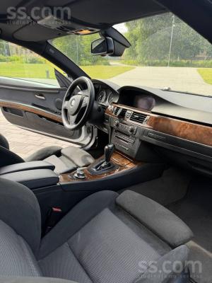 Grey BMW 335 2007 in Riga, with an engine capacity of 3.00 L and mileage of 244 thousand km for 10335 €, photo 6 on AUTOMOTO.COM.LV
