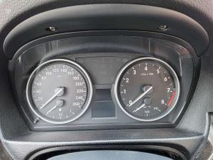 Grey BMW 335 2011 in Vilnius, with an engine capacity of 2.98 L and mileage of 221 thousand km for 11400 €, photo 11 on AUTOMOTO.COM.LV