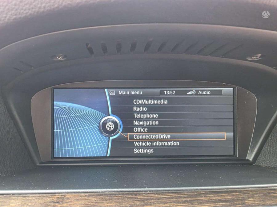 Grey BMW 335 2011 in Vilnius, with an engine capacity of 2.98 L and mileage of 221 thousand km for 11400 €, photo 17 on AUTOMOTO.COM.LV