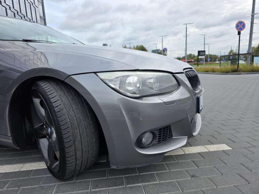 Grey BMW 335 2011 in Vilnius, with an engine capacity of 2.98 L and mileage of 221 thousand km for 11400 €, photo 21 on AUTOMOTO.COM.LV